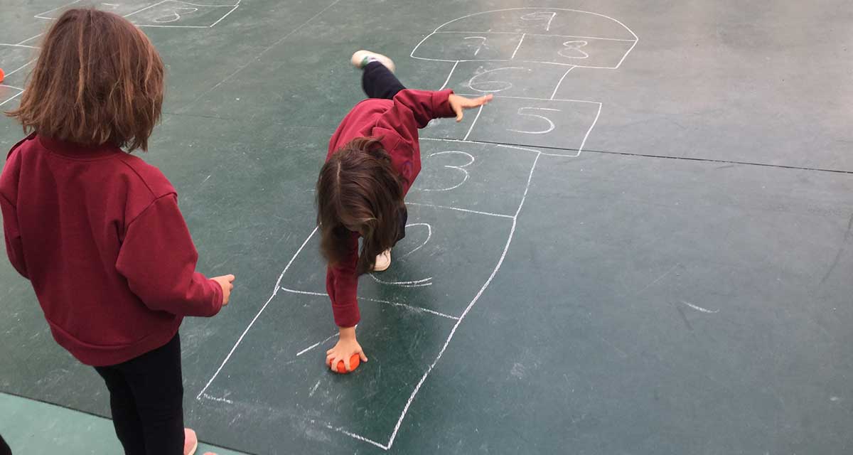 El joc i l'aprenentatge - Escola L'Horitzo