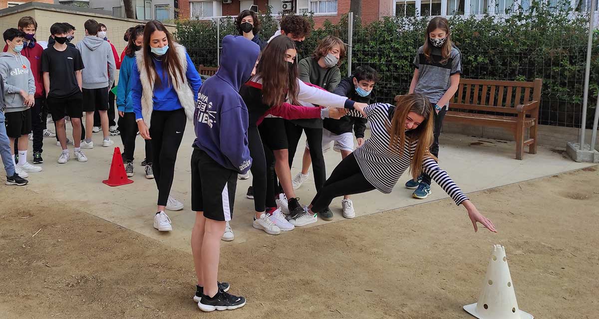 Jocs cooperatius - Escola L'Horitzo