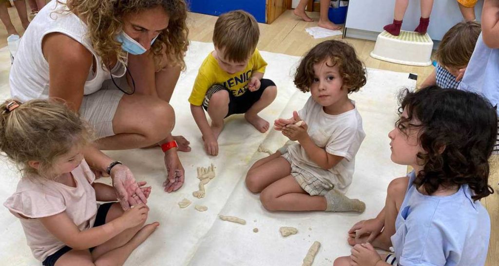 Seguim viatjant! - Escola L'Horitzo